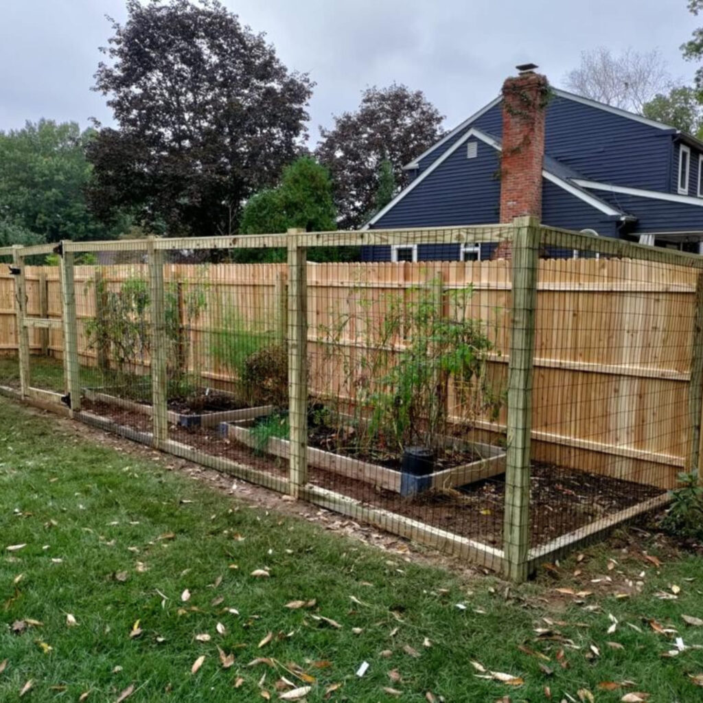 Gallery - RRFENCE-LLC - Profesional Fence Installer